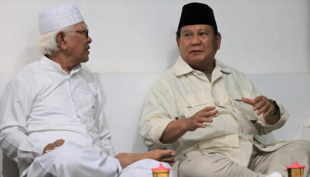 Prabowo Kunjung Gus Mus di Rembang - FRAKSI GERINDRA DPR-RI