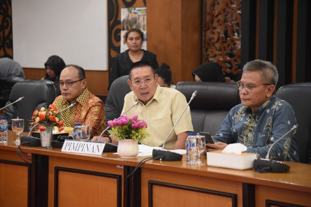 Wihadi Wiyanto Terpilih Menjadi Pimpinan Pansus RUU Paten - FRAKSI ...