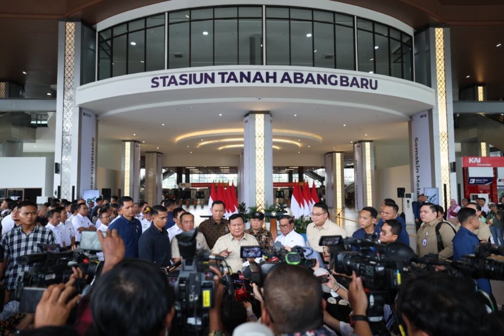 Prabowo Targetkan Pembangunan Jalur Kereta Api Trans-Sumatra, Trans ...